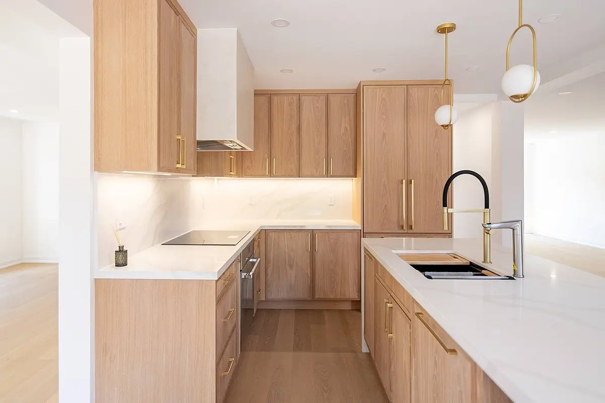 Custom Kitchen CAbinets Toronto & GTA ☑️ Design & Installation